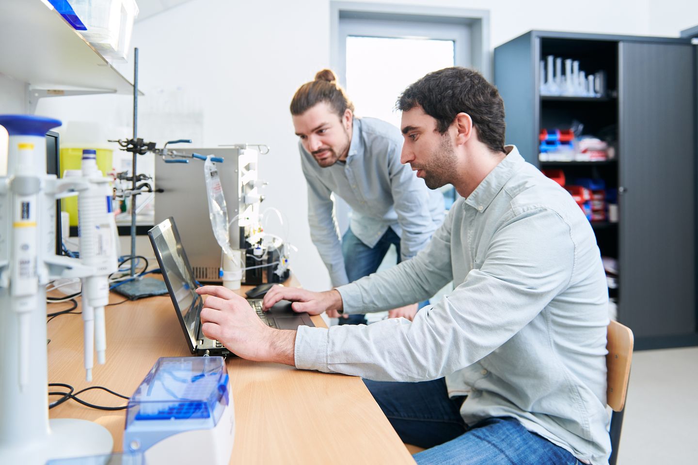 Our custom services from A to Z | Trasis